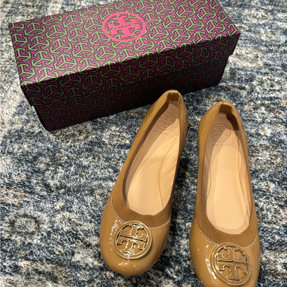 Tory Burch Women's Tan Ballet Flats - Gem